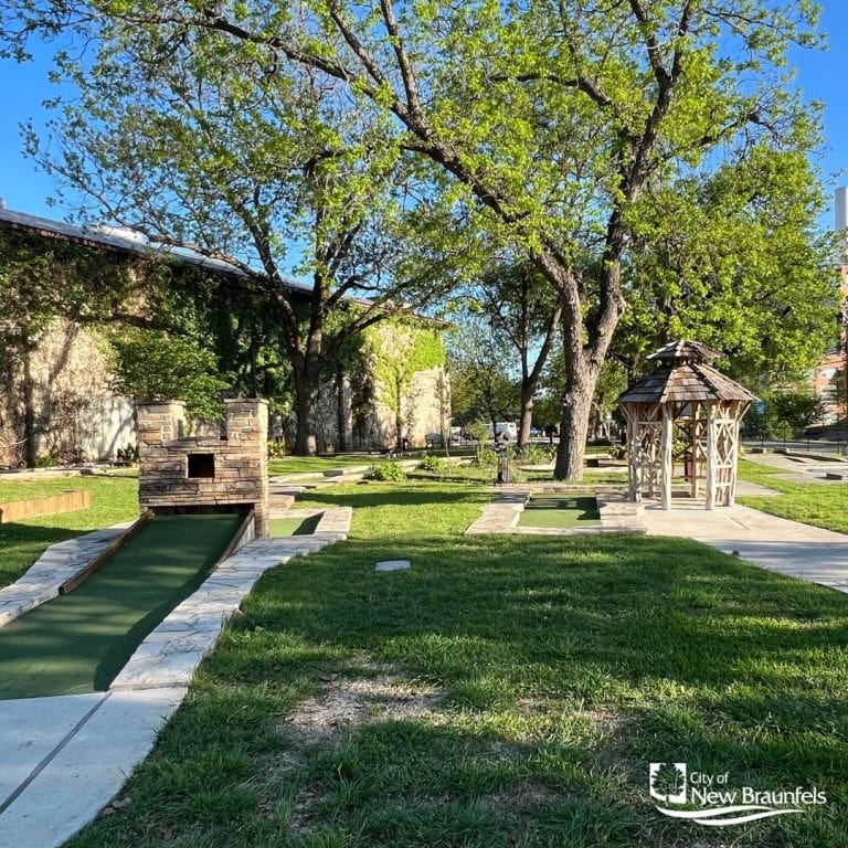 Landa Park Complete Guide: New Braunfels’ Most Iconic Park – TX Headlines