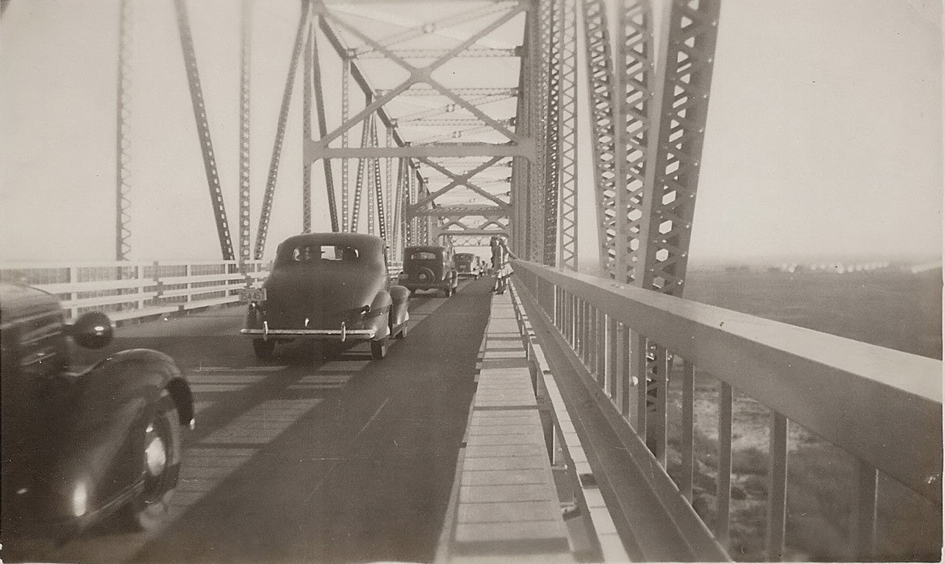 Would You Dare to Cross the Most Terrifying Bridge in Texas? – TX Headlines